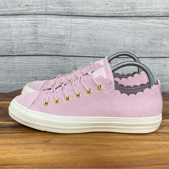 Converse | Shoes | Converse Chuck Taylor All Star Low Frilly Thrills ...